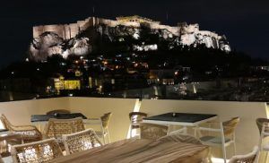 Athen's 11 Coolest Bars, Restaurants, and Cafes in the Plaka District